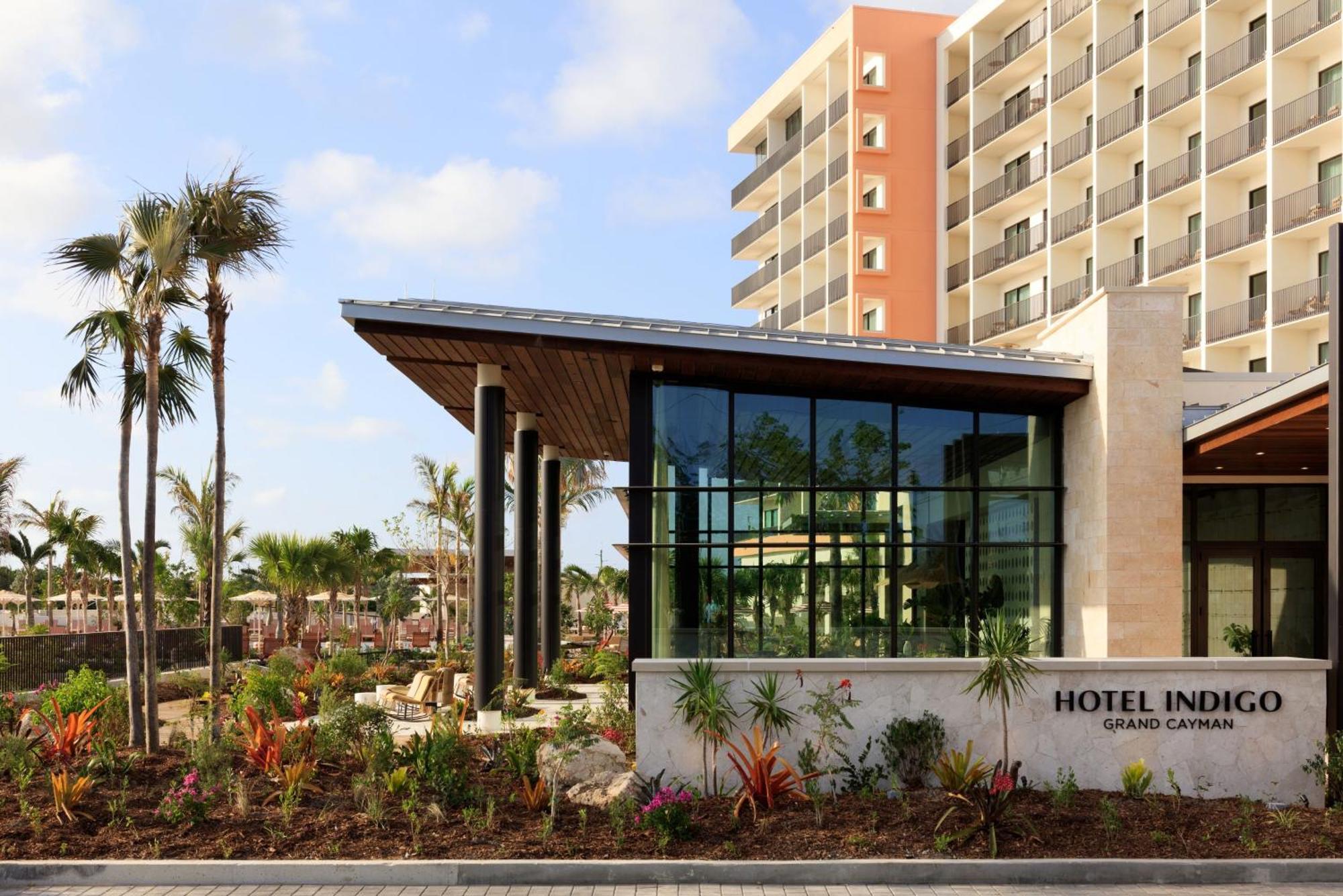 HOTEL INDIGO GRAND CAYMAN BY IHG 3⋆ ::: WEST BAY, CAYMAN ISLANDS ...